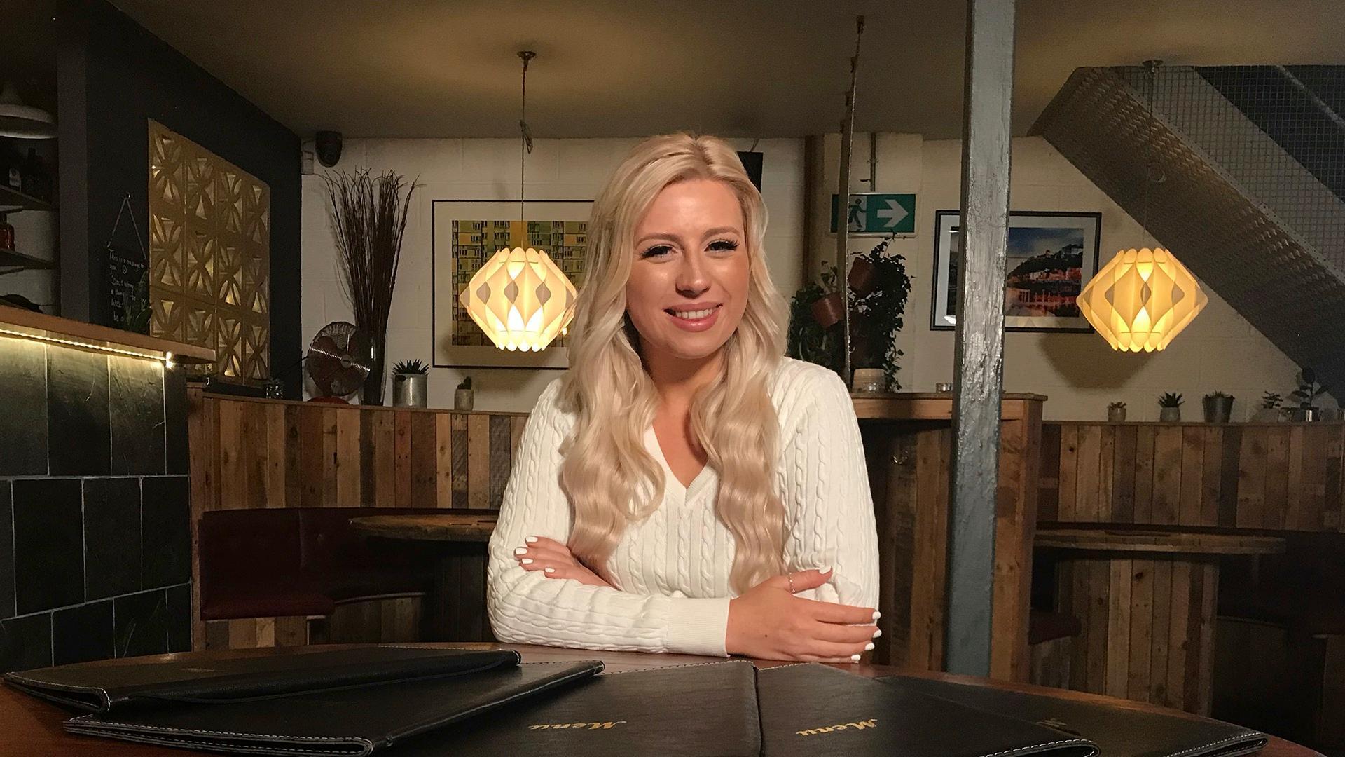 Dinner Date - Series 11 - Episode 9 - ITVX