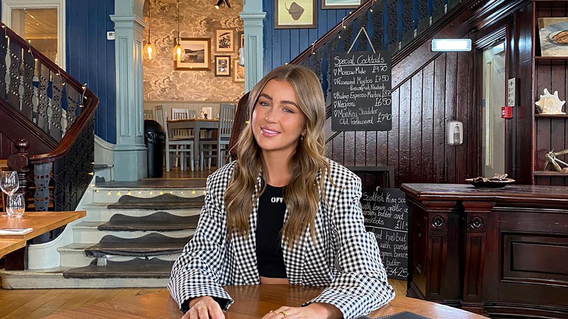 Dinner Date - Series 11 - Episode 14 - ITVX