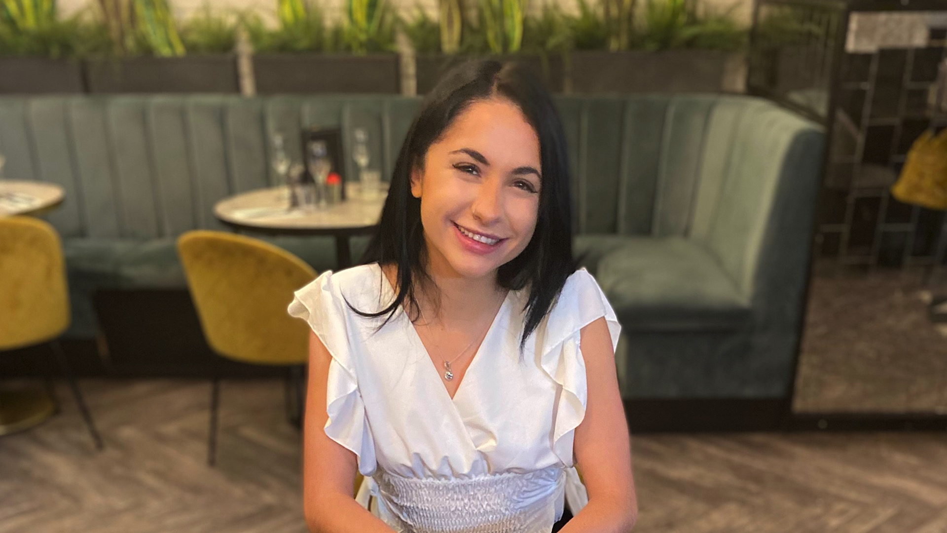 Dinner Date - Series 11 - Episode 1 - ITVX