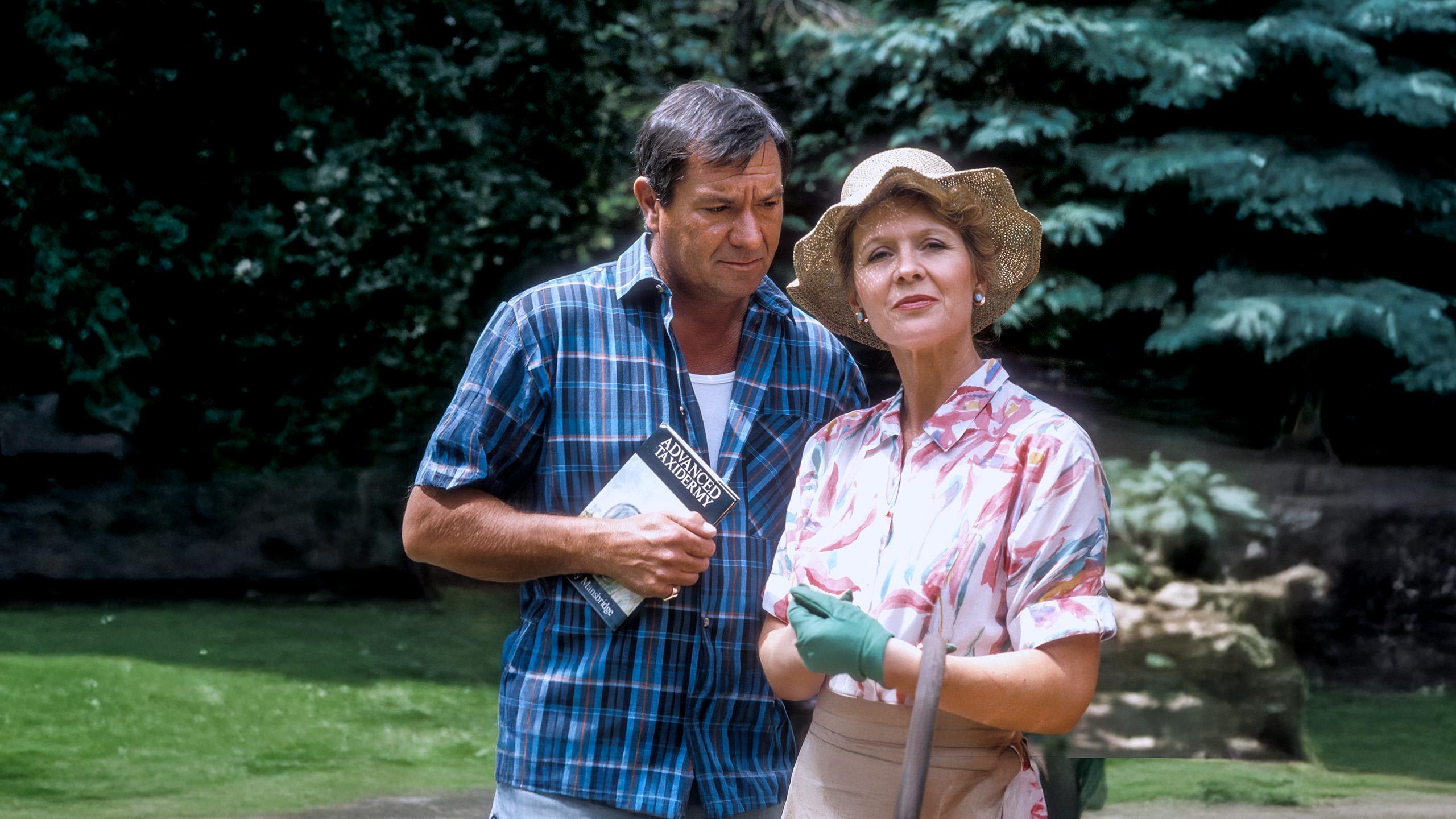 Three Up, Two Down - Watch Episode - ITVX