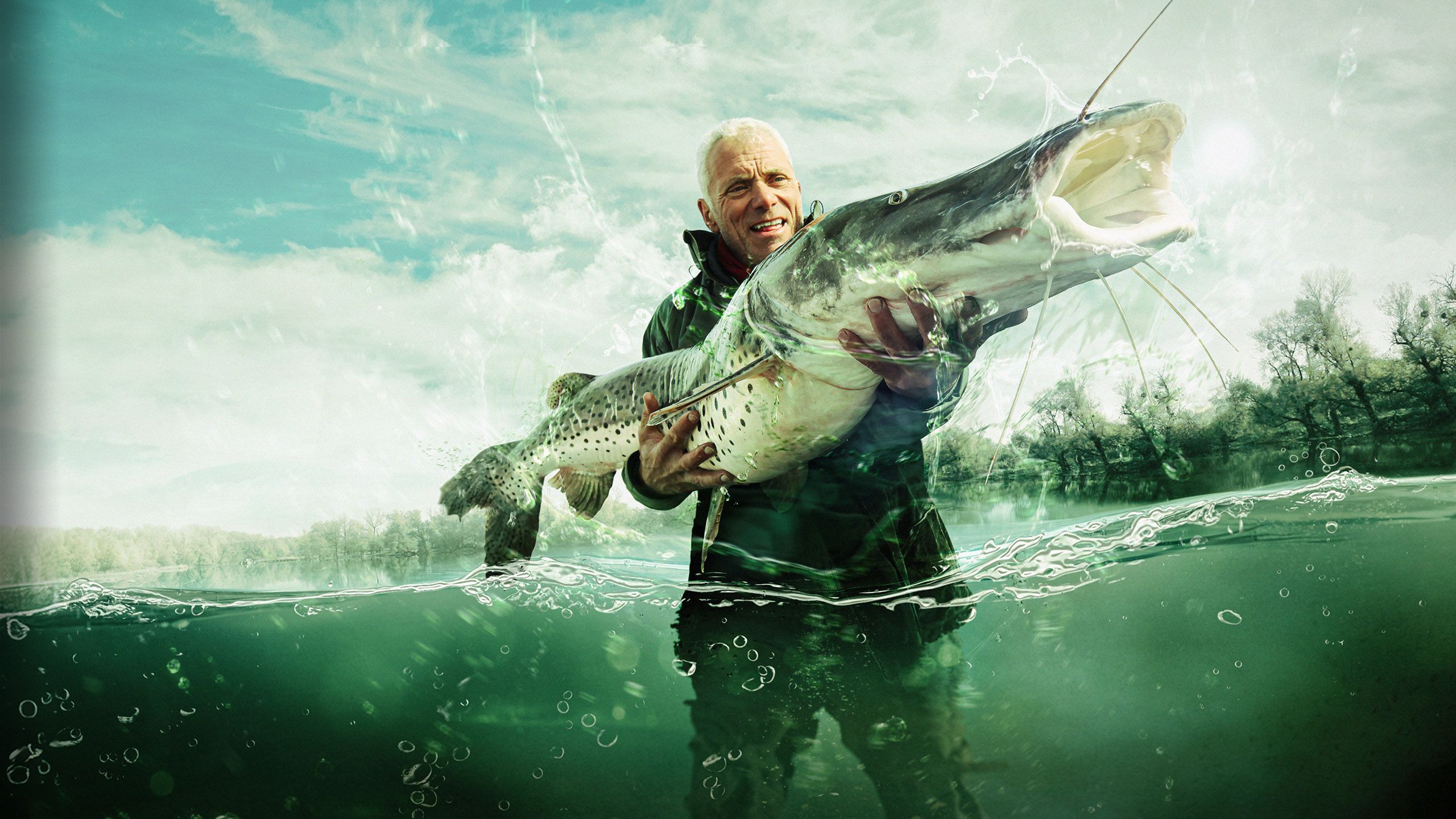 Monster Fish Show WOMAN CATCHES MONSTER FISH Image Of A Monster Catch